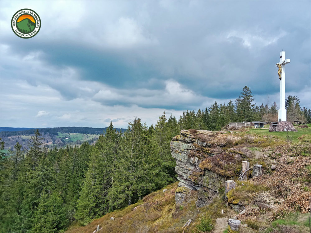 Le Haut-du-Roc, ce sommet rocheux qui offre de belles vues